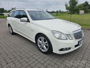 Белый Мерседес E 250 2010 в Елгава, объемом двигателя 2.10 л и пробегом 352 тыс. км за 4990 €, фото 5 на AUTOMOTO.COM.LV