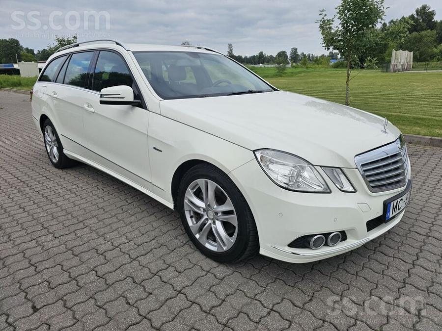 Белый Мерседес E 250 2010 в Елгава, объемом двигателя 2.10 л и пробегом 352 тыс. км за 4990 €, фото 5 на AUTOMOTO.COM.LV