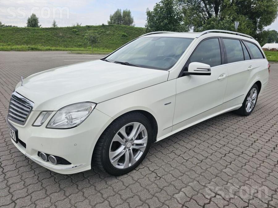 Белый Мерседес E 250 2010 в Елгава, объемом двигателя 2.10 л и пробегом 352 тыс. км за 4990 €, фото 12 на AUTOMOTO.COM.LV