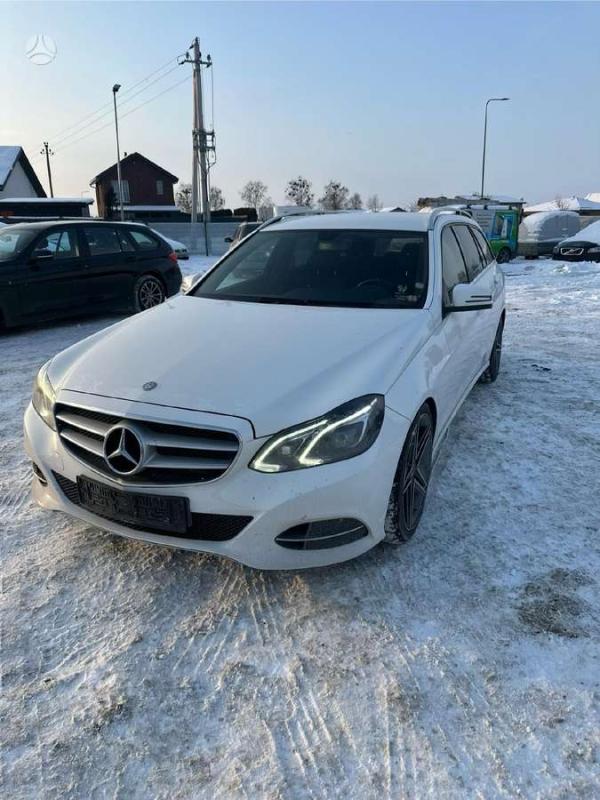 Balts Mercedes-Benz e-250 2013 Kauņa, ar dzinēja tilpumu 2.14 L un nobraukumu 262 tūkst. km par 9500 €, foto 2 vietnē AUTOMOTO.COM.LV