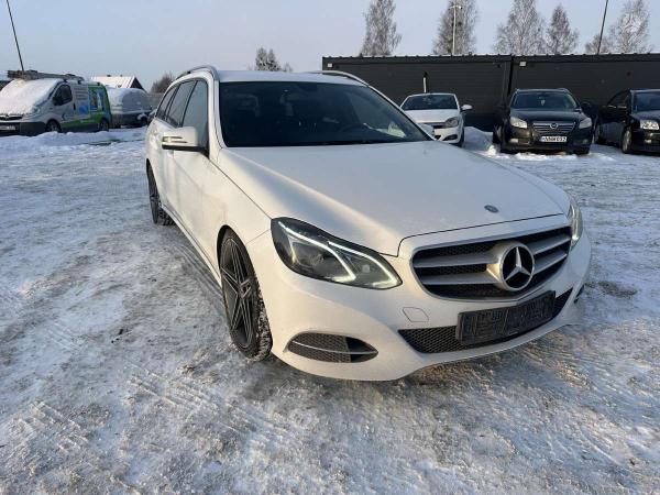 Balts Mercedes-Benz e-250 2013 Kauņa, ar dzinēja tilpumu 2.14 L un nobraukumu 262 tūkst. km par 9500 €, foto 3 vietnē AUTOMOTO.COM.LV