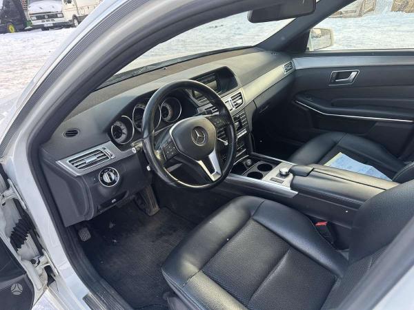 Balts Mercedes-Benz e-250 2013 Kauņa, ar dzinēja tilpumu 2.14 L un nobraukumu 262 tūkst. km par 9500 €, foto 10 vietnē AUTOMOTO.COM.LV