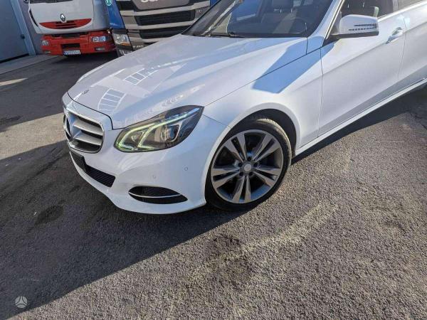 Balts Mercedes-Benz e-250 2013 Kauņa, ar dzinēja tilpumu 2.14 L un nobraukumu 275 tūkst. km par 8650 €, foto 1 vietnē AUTOMOTO.COM.LV