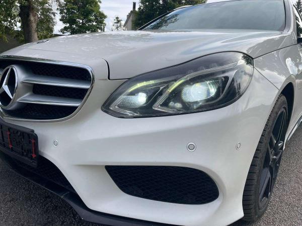 White Mercedes-Benz e-250 2013 in Panevezys, with an engine capacity of 2.14 L and mileage of 288 thousand km for 9400 €, photo 11 on AUTOMOTO.COM.LV
