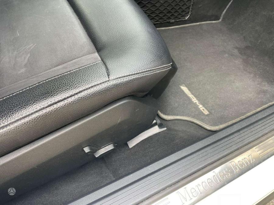 White Mercedes-Benz e-250 2013 in Panevezys, with an engine capacity of 2.14 L and mileage of 288 thousand km for 9400 €, photo 22 on AUTOMOTO.COM.LV