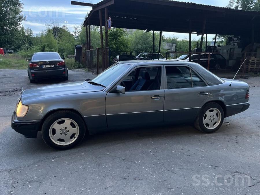 Серый Мерседес Е 260 1990 в Рига, объемом двигателя 2.60 л и пробегом 400 тыс. км за 1600 €, фото 5 на AUTOMOTO.COM.LV