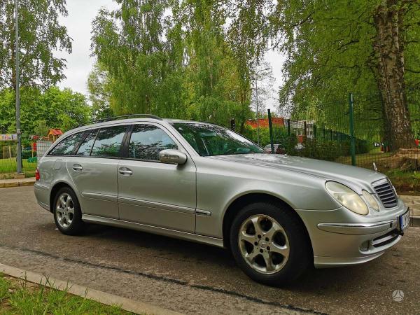 Pelēks Mercedes-Benz e-260 2003 Viļņa, ar dzinēja tilpumu 2.60 L un nobraukumu 300 tūkst. km par 1000 €, foto 9 vietnē AUTOMOTO.COM.LV