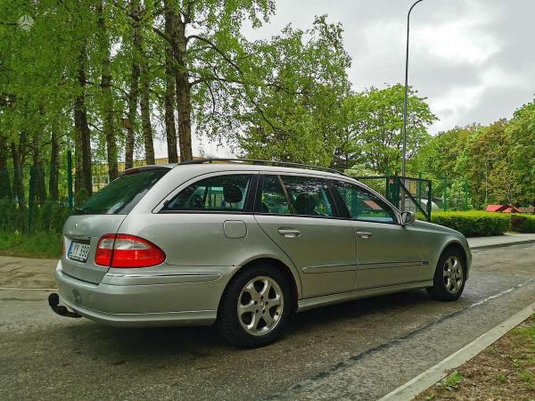 Pelēks Mercedes-Benz e-260 2003 Viļņa, ar dzinēja tilpumu 2.60 L un nobraukumu 300 tūkst. km par 1000 €, foto 10 vietnē AUTOMOTO.COM.LV
