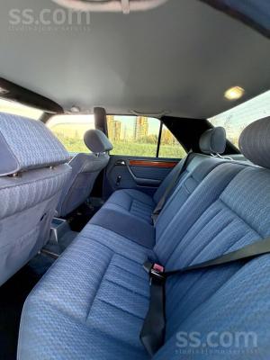 Balts Mercedes-Benz e-260 1993 Rīga, ar dzinēja tilpumu 2.60 L un nobraukumu 196 tūkst. km par 5500 €, foto 10 vietnē AUTOMOTO.COM.LV