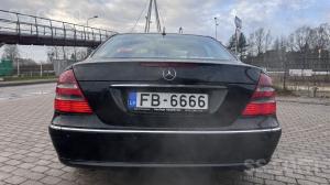 Черный Мерседес Е 270 2002 в Рига, объемом двигателя 2.70 л и пробегом 307 тыс. км за 3200 €, фото 9 на AUTOMOTO.COM.LV