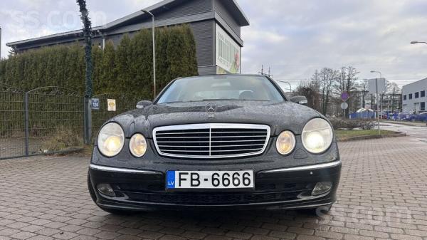 Melns Mercedes-Benz E 270 2002 Rīga, ar dzinēja tilpumu 2.70 L un nobraukumu 307 tūkst. km par 3200 €, foto 8 vietnē AUTOMOTO.COM.LV