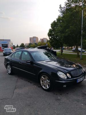 Melns Mercedes-Benz E 270 2002 Pakruojis, ar dzinēja tilpumu 2.70 L un nobraukumu 404 tūkst. km par 1500 €, foto 5 vietnē AUTOMOTO.COM.LV