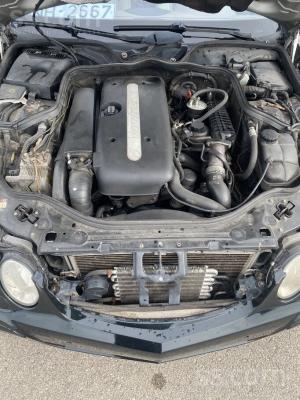 Black Mercedes-Benz E 270 2002 in Riga, with an engine capacity of 2.70 L and mileage of 0 thousand km for 2500 €, photo 3 on AUTOMOTO.COM.LV