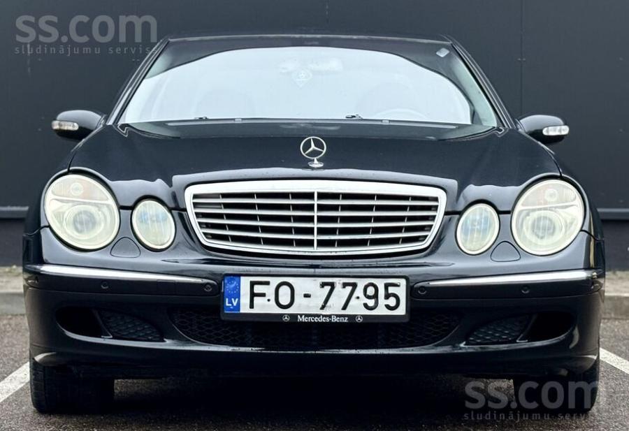 Melns Mercedes-Benz E 270 2003 Rīga, ar dzinēja tilpumu 2.70 L un nobraukumu 385 tūkst. km par 2500 €, foto 1 vietnē AUTOMOTO.COM.LV