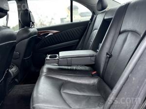 Melns Mercedes-Benz E 270 2003 Rīga, ar dzinēja tilpumu 2.70 L un nobraukumu 385 tūkst. km par 2500 €, foto 16 vietnē AUTOMOTO.COM.LV