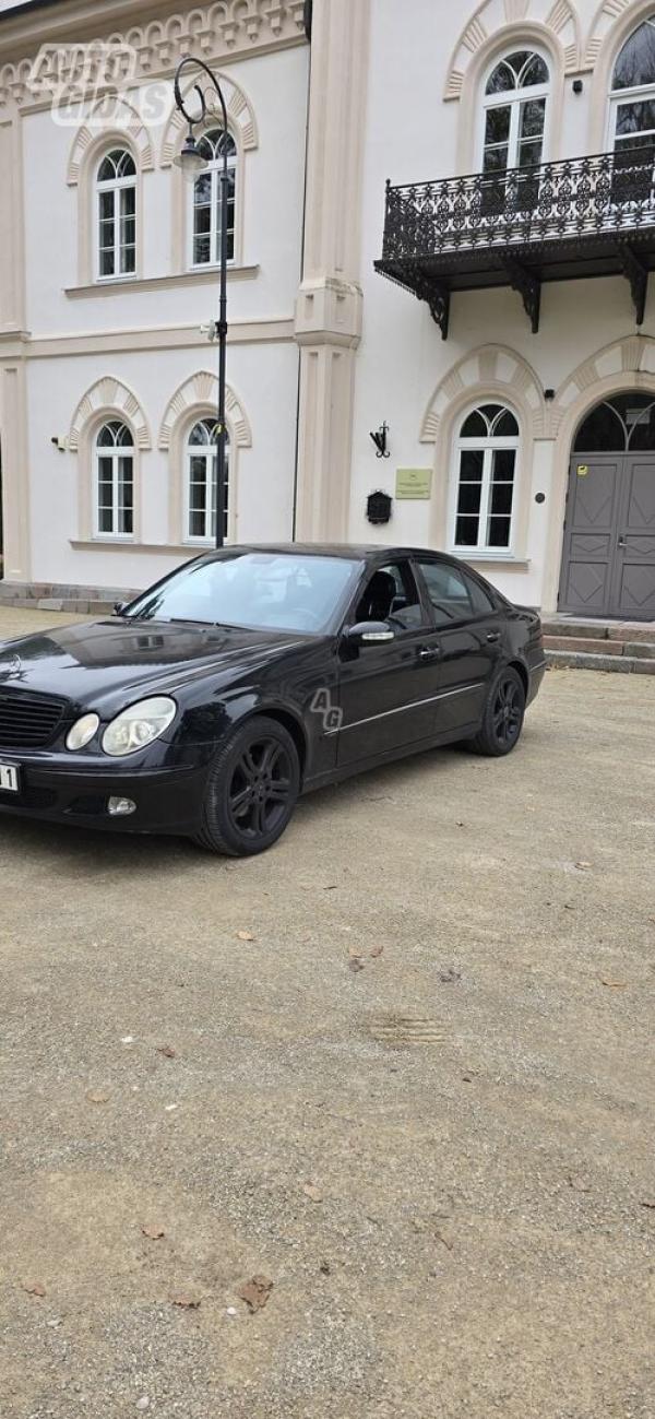 Black Mercedes-Benz E 270 2003 in Vilnius, with an engine capacity of 2.70 L and mileage of 359 thousand km for 1900 €, photo 1 on AUTOMOTO.COM.LV