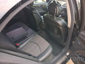 Melns Mercedes-Benz E 270 2003 Rēzekne, ar dzinēja tilpumu 2.70 L un nobraukumu 340 tūkst. km par 3200 €, foto 5 vietnē AUTOMOTO.COM.LV