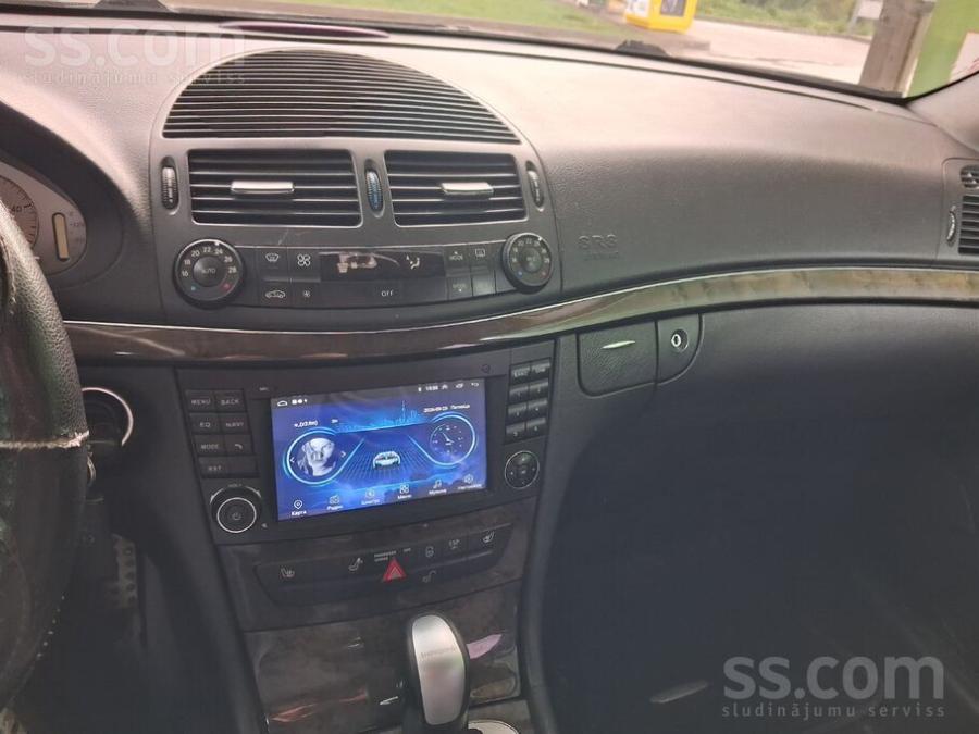 Melns Mercedes-Benz E 270 2003 Rēzekne, ar dzinēja tilpumu 2.70 L un nobraukumu 340 tūkst. km par 3200 €, foto 10 vietnē AUTOMOTO.COM.LV