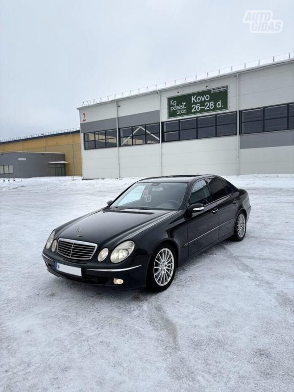 Melns Mercedes-Benz E 270 2004 Kauņa, ar dzinēja tilpumu 2.70 L un nobraukumu 480 tūkst. km par 2700 €, foto 3 vietnē AUTOMOTO.COM.LV