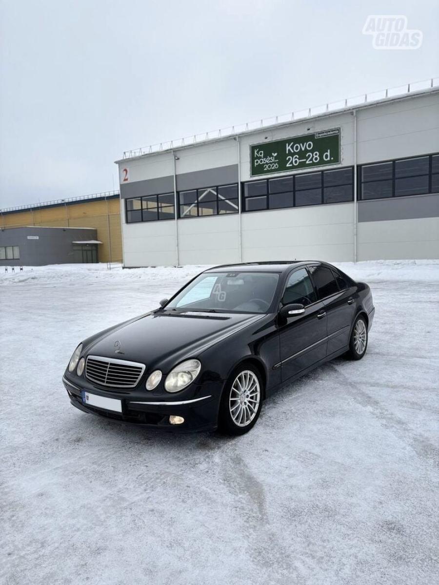 Melns Mercedes-Benz E 270 2004 Kauņa, ar dzinēja tilpumu 2.70 L un nobraukumu 480 tūkst. km par 2700 €, foto 3 vietnē AUTOMOTO.COM.LV