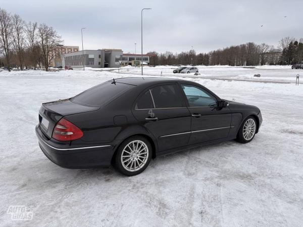 Melns Mercedes-Benz E 270 2004 Kauņa, ar dzinēja tilpumu 2.70 L un nobraukumu 480 tūkst. km par 2700 €, foto 4 vietnē AUTOMOTO.COM.LV
