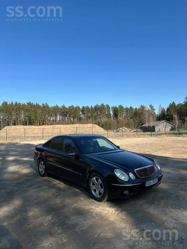 Melns Mercedes-Benz E 270 2005 Rīga, ar dzinēja tilpumu 2.70 L un nobraukumu 397 tūkst. km par 3150 €, foto 7 vietnē AUTOMOTO.COM.LV