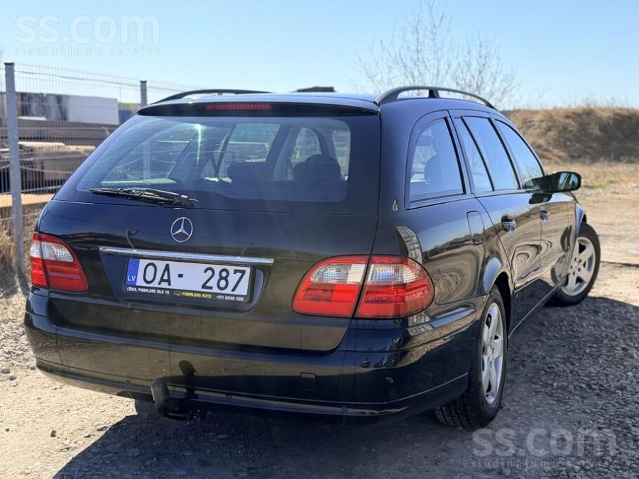 Черный Мерседес Е 270 2003 в Рига, объемом двигателя 2.70 л и пробегом 344 тыс. км за 2900 €, фото 5 на AUTOMOTO.COM.LV