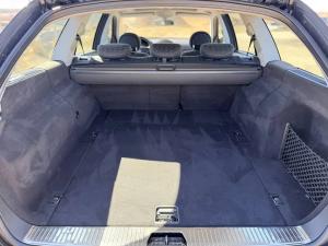 Melns Mercedes-Benz E 270 2003 Rīga, ar dzinēja tilpumu 2.70 L un nobraukumu 344 tūkst. km par 2995 €, foto 7 vietnē AUTOMOTO.COM.LV