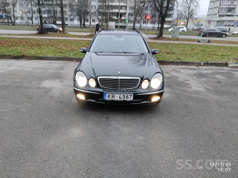 Melns Mercedes-Benz E 270 2004 Rīga, ar dzinēja tilpumu 2.70 L un nobraukumu 430 tūkst. km par 2750 €, foto 1 vietnē AUTOMOTO.COM.LV