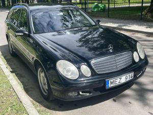 Черный Мерседес Е 270 2004 в Каунас, объемом двигателя 2.69 л и пробегом 333 тыс. км за 1900 €, фото 13 на AUTOMOTO.COM.LV