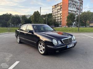 Blue Mercedes-Benz E 270 2001 in Kaunas, with an engine capacity of 2.70 L and mileage of 264 thousand km for 5000 €, photo  on AUTOMOTO.COM.LV