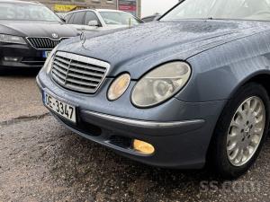 Blue Mercedes-Benz E 270 2002 in Daugavpils, with an engine capacity of 2.70 L and mileage of 0 thousand km for 2390 €, photo 12 on AUTOMOTO.COM.LV