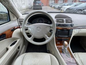 Blue Mercedes-Benz E 270 2002 in Daugavpils, with an engine capacity of 2.70 L and mileage of 0 thousand km for 2390 €, photo 14 on AUTOMOTO.COM.LV