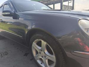 Zils Mercedes-Benz E 270 2002 Jonava, ar dzinēja tilpumu 2.70 L un nobraukumu 400 tūkst. km par 2250 €, foto 4 vietnē AUTOMOTO.COM.LV