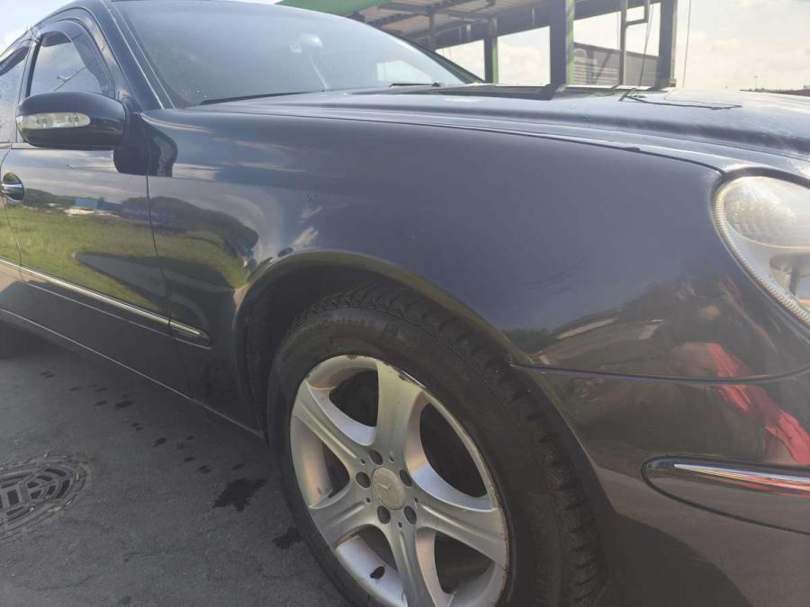 Zils Mercedes-Benz E 270 2002 Jonava, ar dzinēja tilpumu 2.70 L un nobraukumu 400 tūkst. km par 2250 €, foto 4 vietnē AUTOMOTO.COM.LV