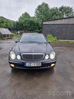 Blue Mercedes-Benz E 270 2003 in Preili, with an engine capacity of 2.70 L and mileage of 369 thousand km for 3650 €, photo 20 on AUTOMOTO.COM.LV