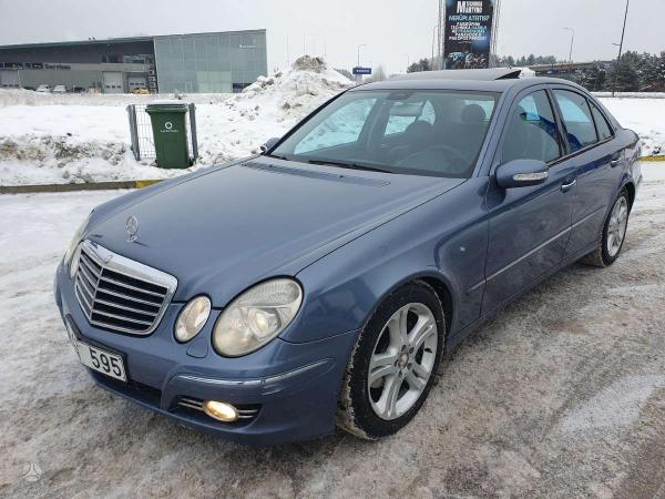 Zils Mercedes-Benz E 270 2003 Kauņa, ar dzinēja tilpumu 2.70 L un nobraukumu 245 tūkst. km par 2450 €, foto 1 vietnē AUTOMOTO.COM.LV