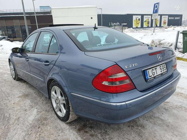 Zils Mercedes-Benz E 270 2003 Kauņa, ar dzinēja tilpumu 2.70 L un nobraukumu 245 tūkst. km par 2450 €, foto 5 vietnē AUTOMOTO.COM.LV