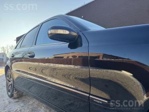 Blue Mercedes-Benz E 270 2003 in Cesis, with an engine capacity of 2.70 L and mileage of 320 thousand km for 3490 €, photo 8 on AUTOMOTO.COM.LV
