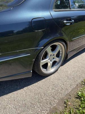 Zils Mercedes-Benz E 270 2003 Viļņa, ar dzinēja tilpumu 2.69 L un nobraukumu 326 tūkst. km par 2300 €, foto 11 vietnē AUTOMOTO.COM.LV