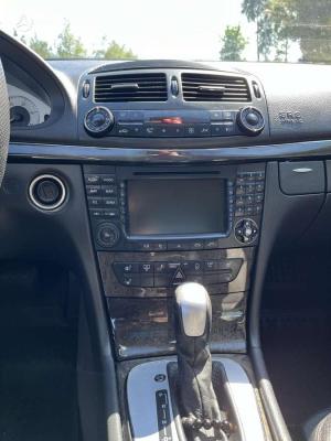 Zils Mercedes-Benz E 270 2003 Viļņa, ar dzinēja tilpumu 2.69 L un nobraukumu 326 tūkst. km par 2300 €, foto 16 vietnē AUTOMOTO.COM.LV