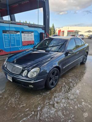 Zils Mercedes-Benz E 270 2003 Rokiškis, ar dzinēja tilpumu 2.70 L un nobraukumu 370 tūkst. km par 2200 €, foto 1 vietnē AUTOMOTO.COM.LV