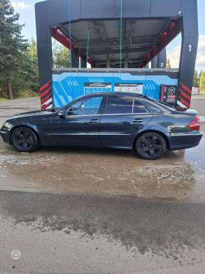 Zils Mercedes-Benz E 270 2003 Rokiškis, ar dzinēja tilpumu 2.70 L un nobraukumu 370 tūkst. km par 2200 €, foto 3 vietnē AUTOMOTO.COM.LV