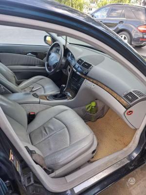 Zils Mercedes-Benz E 270 2003 Rokiškis, ar dzinēja tilpumu 2.70 L un nobraukumu 370 tūkst. km par 2200 €, foto 11 vietnē AUTOMOTO.COM.LV