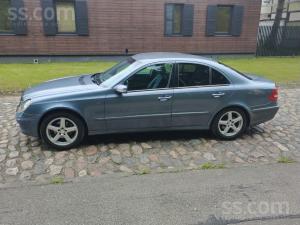 Zils Mercedes-Benz E 270 2004 Rīga, ar dzinēja tilpumu 2.70 L un nobraukumu 0 tūkst. km par 2700 €, foto 10 vietnē AUTOMOTO.COM.LV