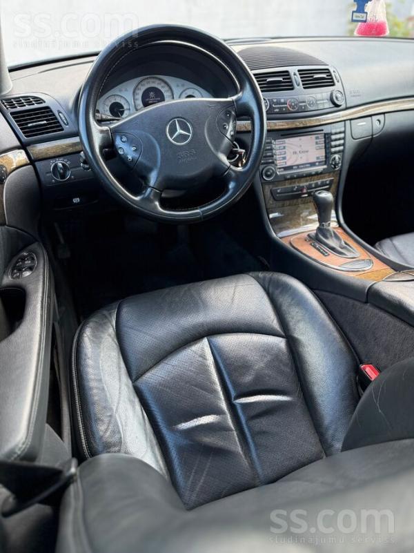 Zils Mercedes-Benz E 270 2004 Tukums, ar dzinēja tilpumu 2.70 L un nobraukumu 396 tūkst. km par 2550 €, foto 6 vietnē AUTOMOTO.COM.LV
