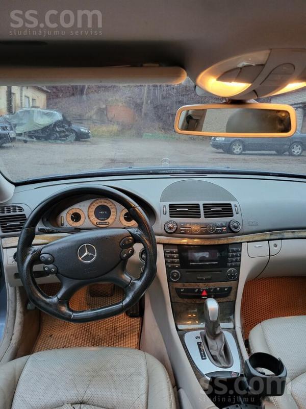 Zils Mercedes-Benz E 270 2005 Rēzekne, ar dzinēja tilpumu 2.70 L un nobraukumu 333 tūkst. km par 1600 €, foto 7 vietnē AUTOMOTO.COM.LV