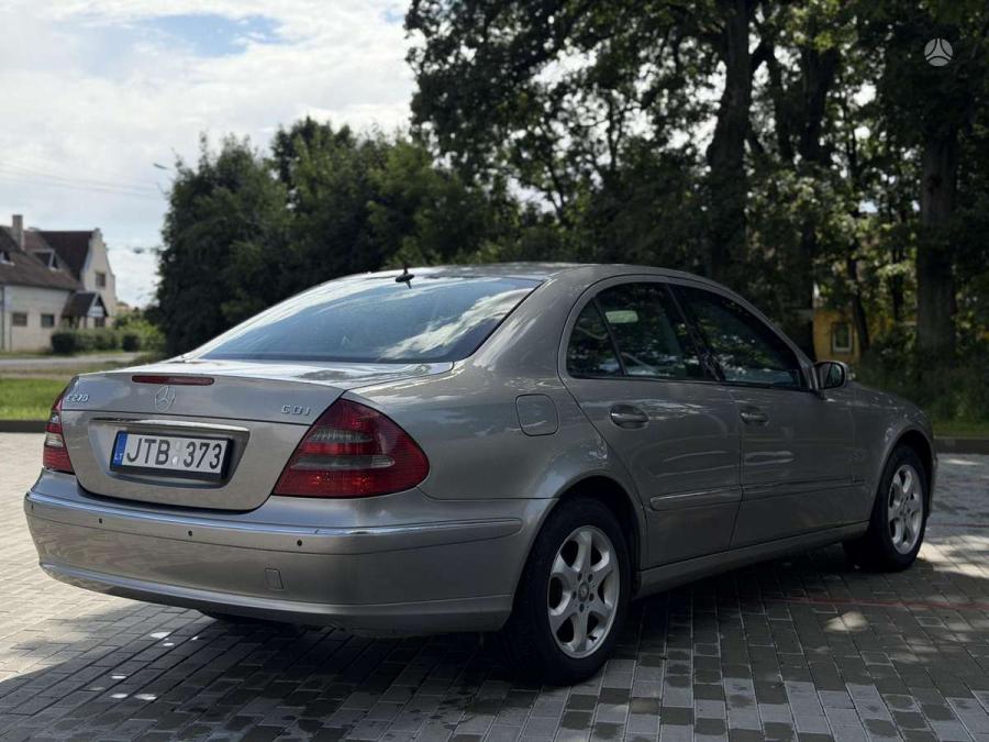 Brūns Mercedes-Benz E 270 2002 Rokiškis, ar dzinēja tilpumu 2.70 L un nobraukumu 271 tūkst. km par 2650 €, foto 9 vietnē AUTOMOTO.COM.LV