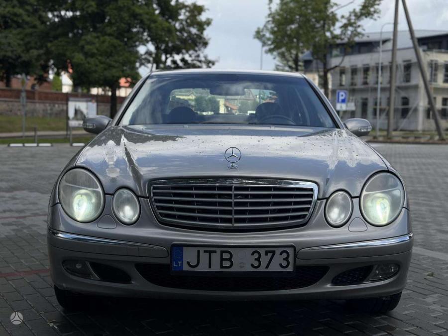 Brūns Mercedes-Benz E 270 2002 Rokiškis, ar dzinēja tilpumu 2.70 L un nobraukumu 271 tūkst. km par 2650 €, foto 12 vietnē AUTOMOTO.COM.LV