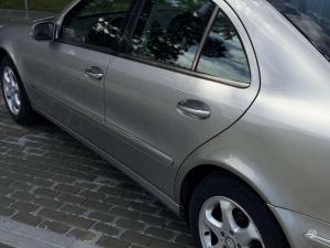 Brūns Mercedes-Benz E 270 2002 Rokiškis, ar dzinēja tilpumu 2.70 L un nobraukumu 271 tūkst. km par 2650 €, foto 16 vietnē AUTOMOTO.COM.LV